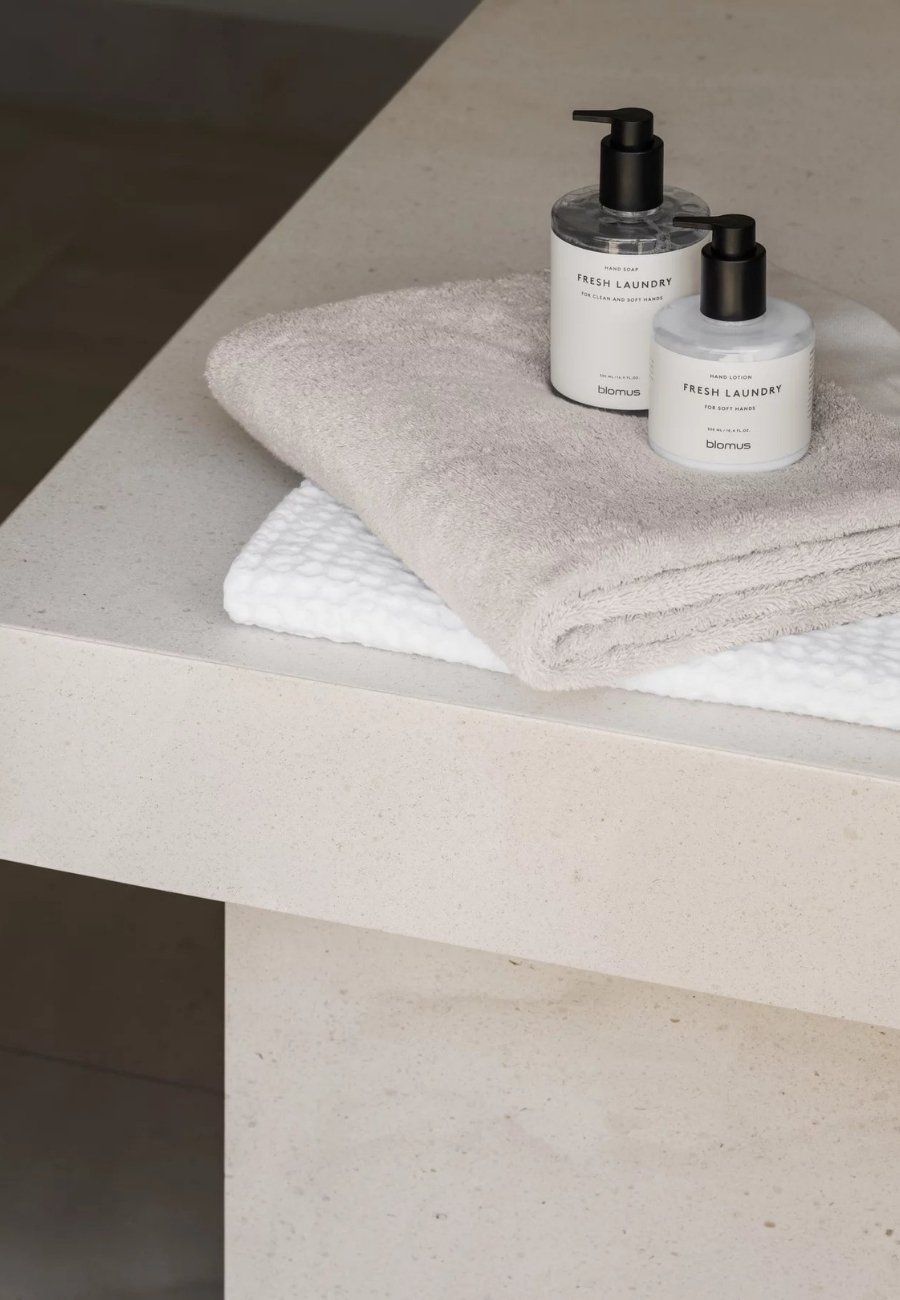 Upptäck vårt breda sortiment av handlotion- Hos baradesign.se